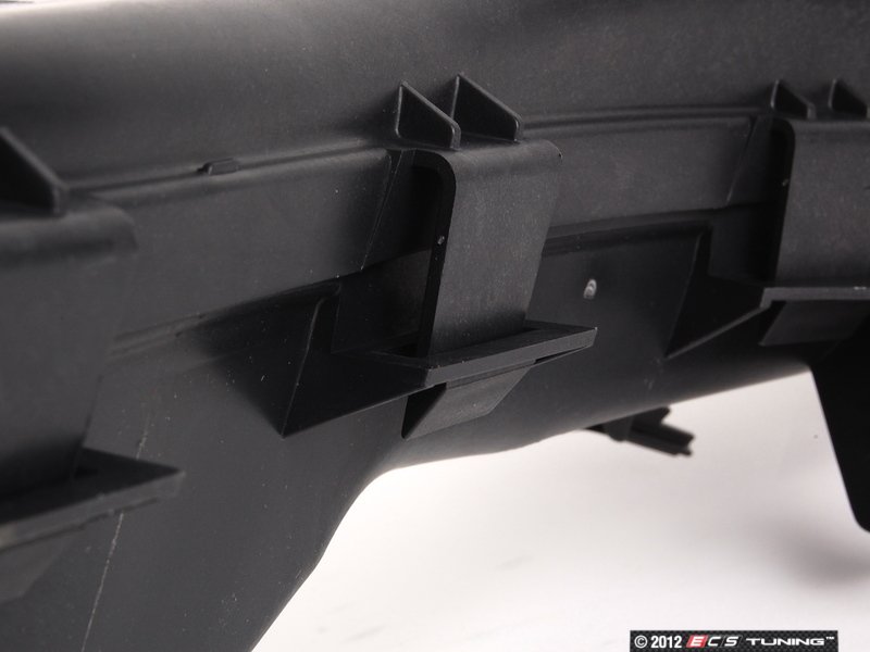 Genuine BMW - 51748045364 - Air Duct - Right (51-74-8-045-364)