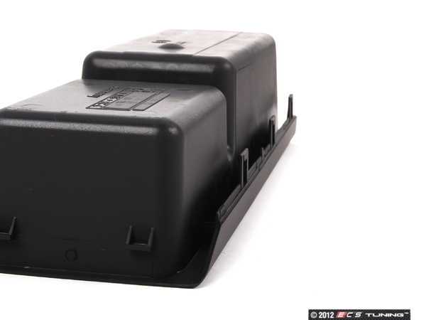 Genuine BMW - 51168217927 - E46 Storage Tray - Schwarz (51-16-8-217-927)