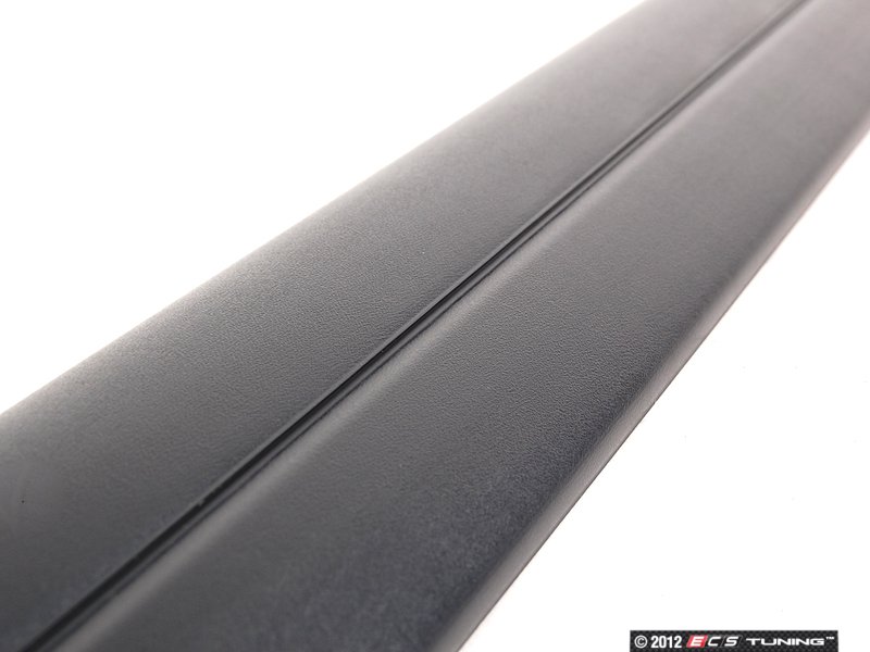 Genuine BMW - 51478201218 - Schwarz/Black Inner Front Door Sill Trim ...