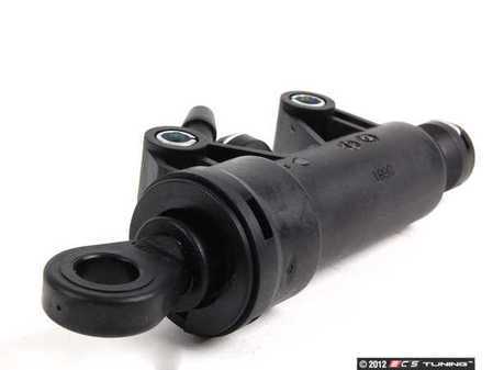 Genuine BMW - 21526758820 - Clutch Master Cylinder (21-52-6-758-820)