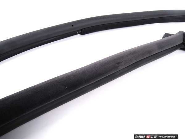 Genuine BMW - 51717161687 - Door Seal - Left (51-71-7-161-687)