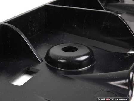 Genuine BMW - 51127163847 - E90 Rear bumper guide (51-12-7-163-847)