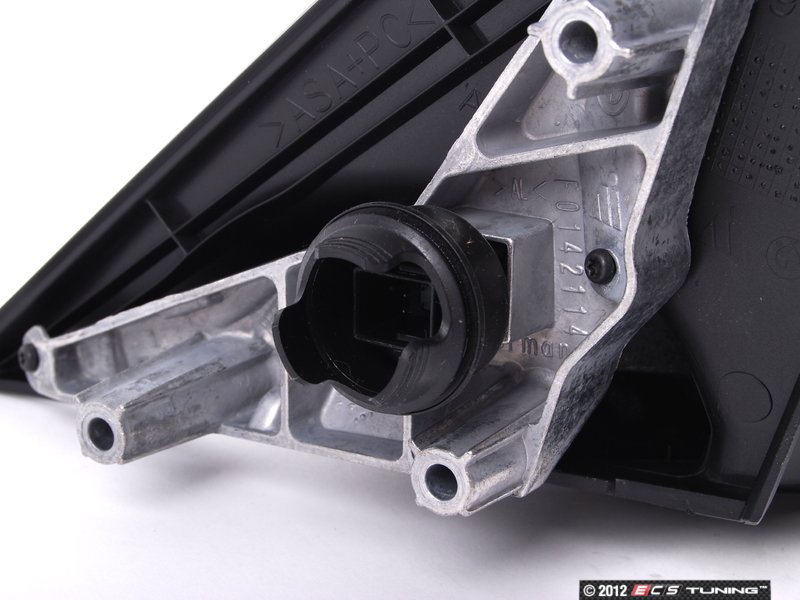 Genuine BMW - 51167282572 - Mirror Assembly - Right (51-16-7-282-572)