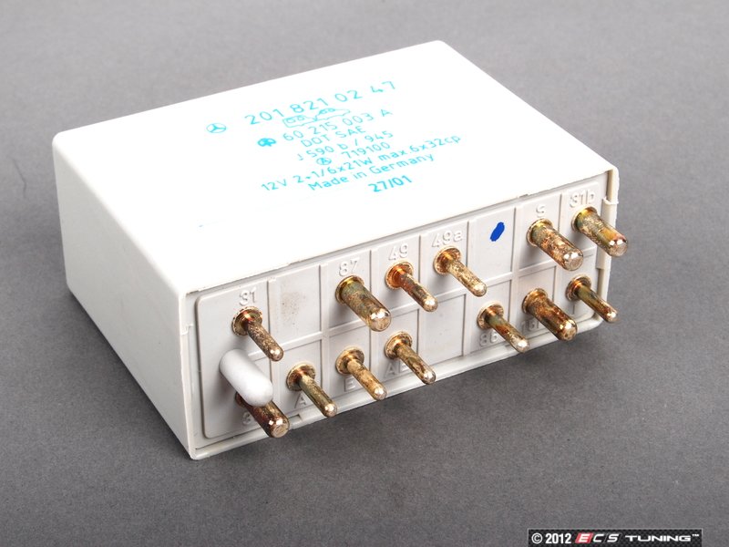 Genuine Mercedes Benz - 2018210247 - RELAY