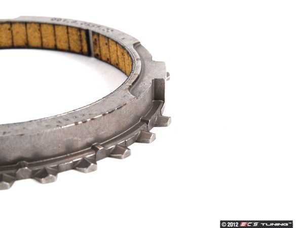 Genuine BMW - 23227518214 - SYNCRO RING (23-22-7-518-214)