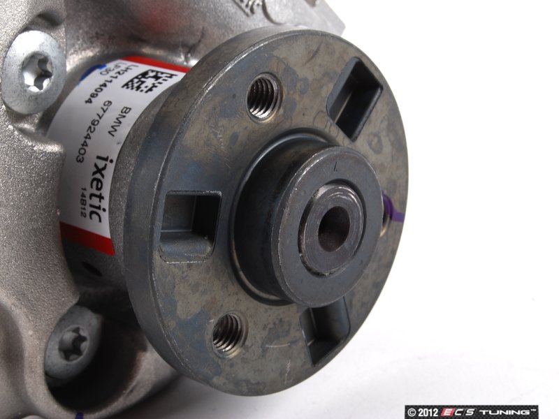 Genuine BMW - 32416779244 - Power Steering Pump (LF-30) (32-41-6-779-244)