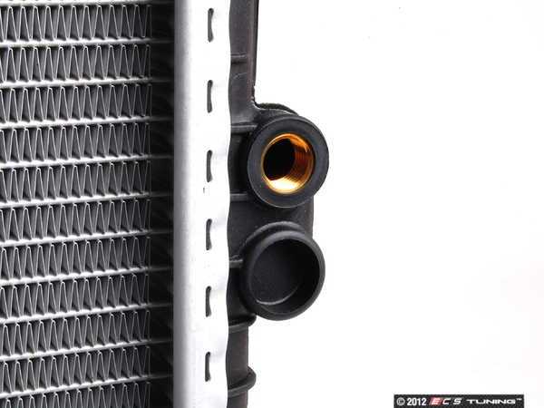 Genuine BMW - 17111740699 - RADIATOR (17-11-1-740-699)