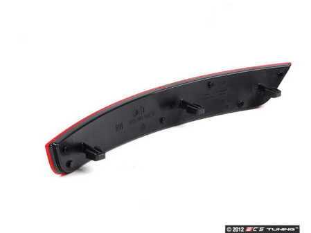 Genuine Volkswagen Audi - 5K0945106H - Rear Bumper Reflector - Right ...