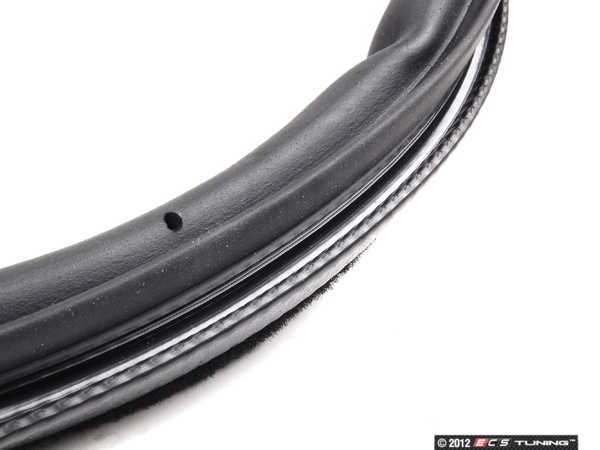 Genuine BMW - 51711876152 - Door Seal - Right (51-71-1-876-152)