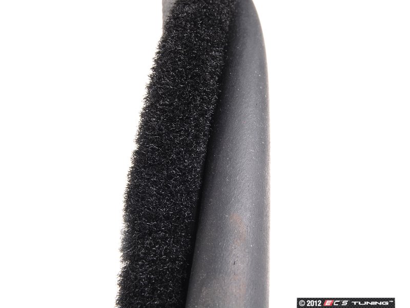 Genuine BMW - 51711876152 - Door Seal - Right (51-71-1-876-152)