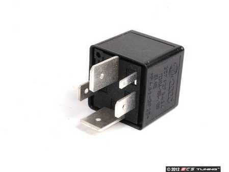 Genuine Volkswagen Audi - 357927843A - RELAY (357 927 843 A)