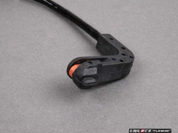 URO - 34356789445 - Rear Brake Pad Wear Sensor