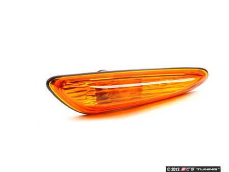 Genuine BMW - 63133418446 - E83 Amber Side Marker Assembly (63-13-3-418 ...