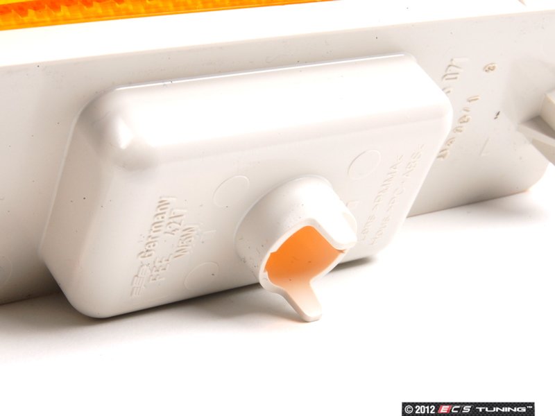 Genuine Volkswagen Audi - 4F0945071 - Front Side Marker - Left (4F0 945 ...