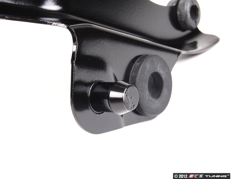 Genuine BMW - 17112229108 - E46 M3 Air Pump And Coolant Reservoir ...