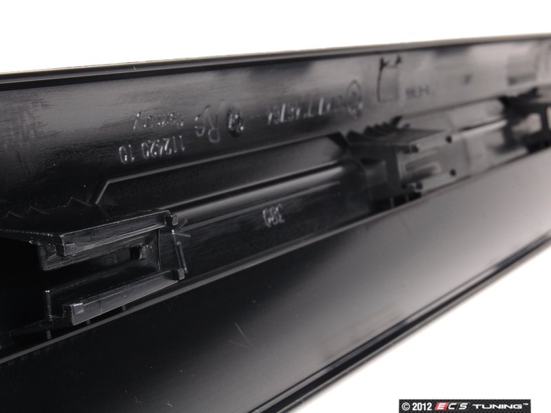 Genuine BMW - 51476951382 - Door sill - right (51-47-6-951-382)