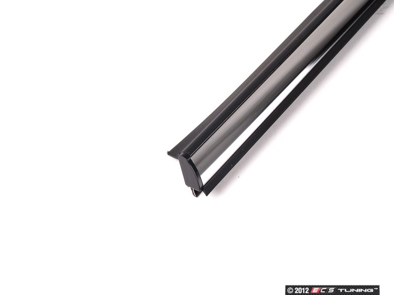 Genuine MINI - 51367072932 - Rear Weatherstrip Trim - Right (51-36-7 ...