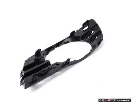 Genuine Mercedes Benz - 2118850822 - Fog Lamp Grille - Right (Passenger ...