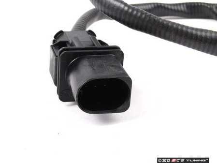 Genuine BMW - 11787586693 - REGULATING LAMBDA PR (11-78-7-586-693)