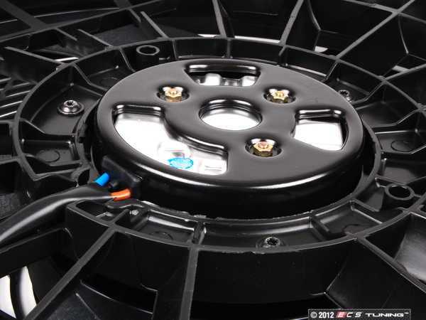 Genuine BMW - 64546921381 - Pusher Fan Assembly (64-54-6-921-381)