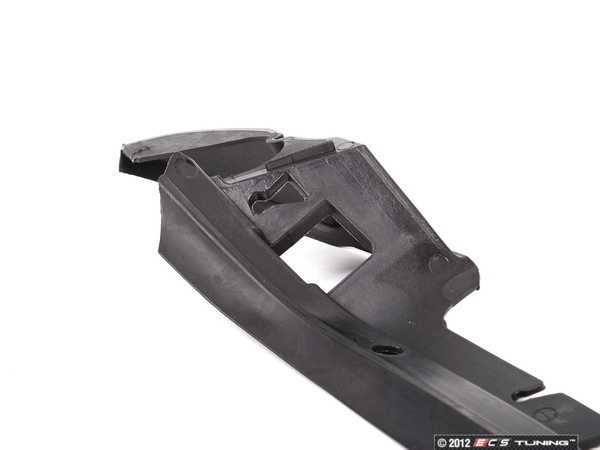 Genuine BMW - 63117162086 - E65 Headlight gasket - right (63-11-7-162-086)