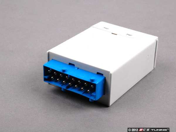 Genuine BMW - 61358366381 - Wiper/Washer Control Module (61-35-8-366-381)