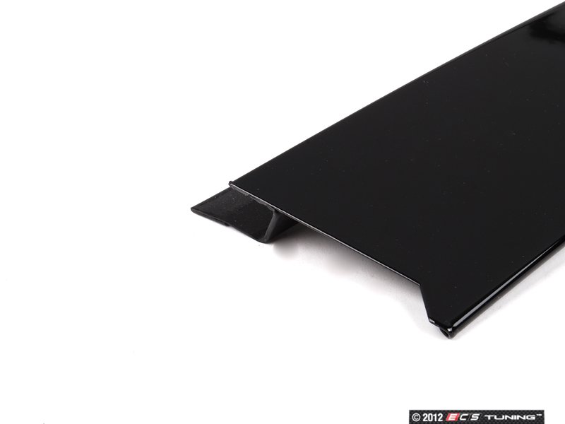 Genuine BMW - 51327890087 - B Pillar Window Trim - left (51-32-7-890-087)