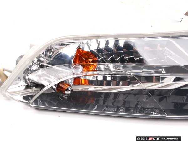 Genuine BMW - 63137165808 - Front White Indicator Assembly - Right (63 ...