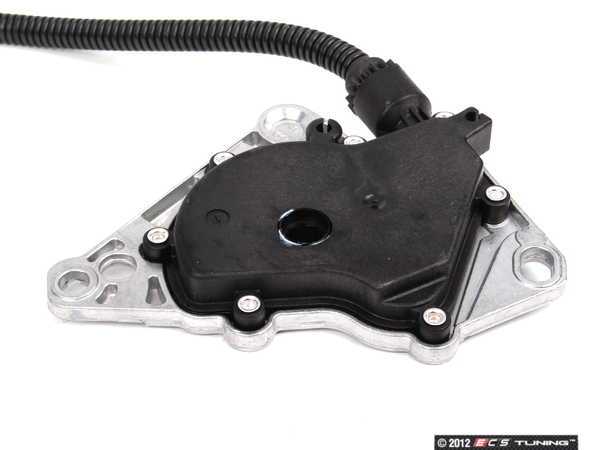 Genuine BMW - 24107512755 - Transmission Gear Indicator Switch (24-10-7 ...