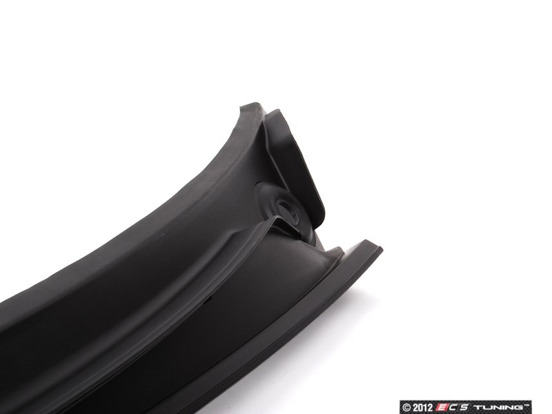 ECS News - Windshield Cowl Replacements BMW E46 Coupe/Convertible