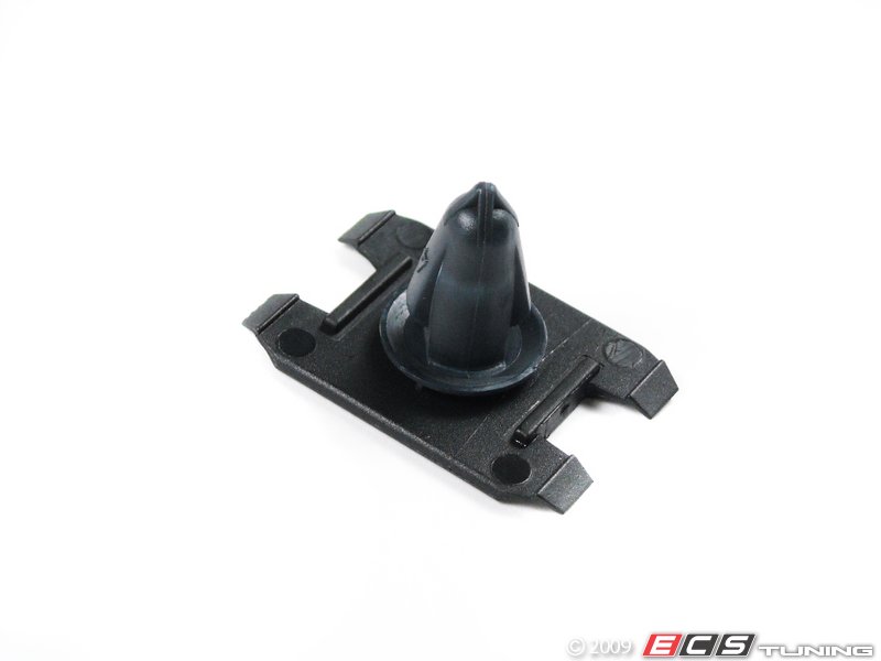 Genuine BMW - 51717055847 - CLIP (51-71-7-055-847)