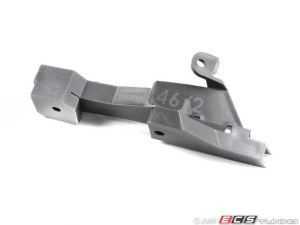 Genuine BMW - 51117065475 - E46 Front Bumper Guide - Left (51-11-7-065-475)