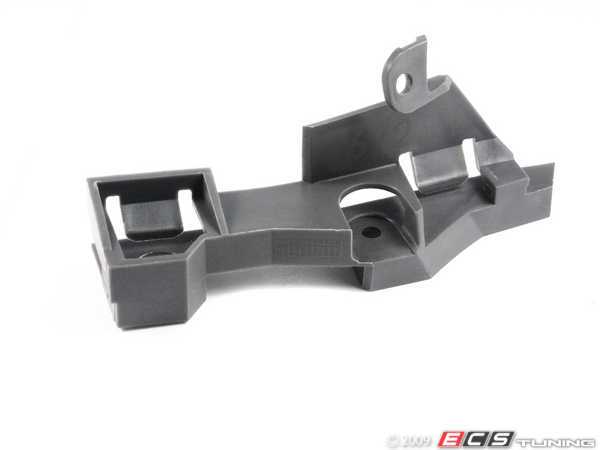 Genuine BMW - 51117065475 - E46 Front Bumper Guide - Left (51-11-7-065-475)