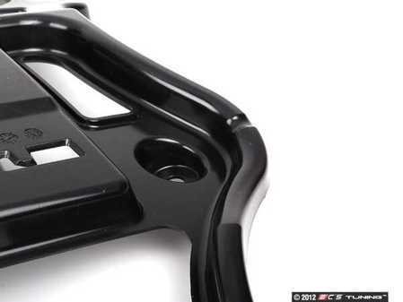 Genuine BMW - 51127202667 - E90 Bumper Cover Guide (51-12-7-202-667)