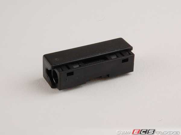 Genuine BMW - 61136906535 - Connecter (61-13-6-906-535)