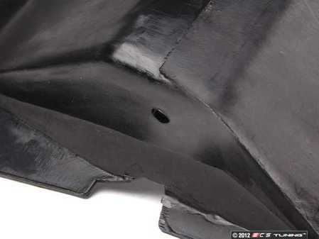 Genuine BMW - 51711916172 - Air Duct Covering - Right (51-71-1-916-172)