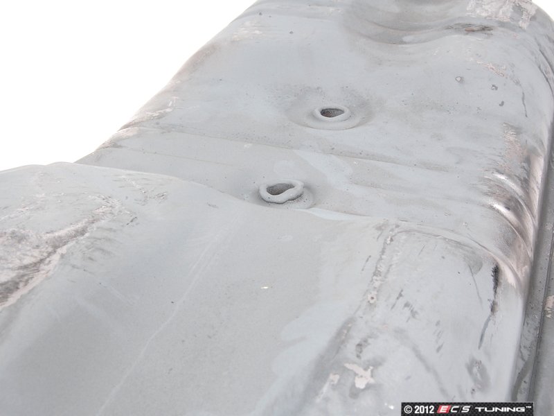 Genuine BMW - 18129068598 - Center Muffler (18-12-9-068-598)