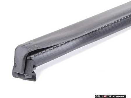 Genuine BMW - 51348266126 - Rear Window Guide Trim - right (51-34-8-266 ...