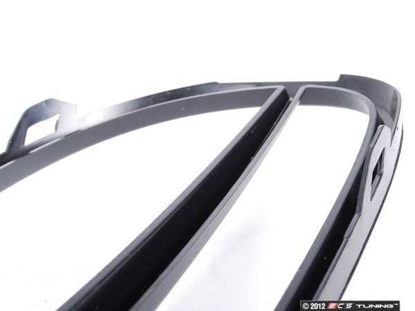 Genuine Volkswagen Audi - 5C5853665D9B9 - GRILLE (5C5 853 665 D 9B9)