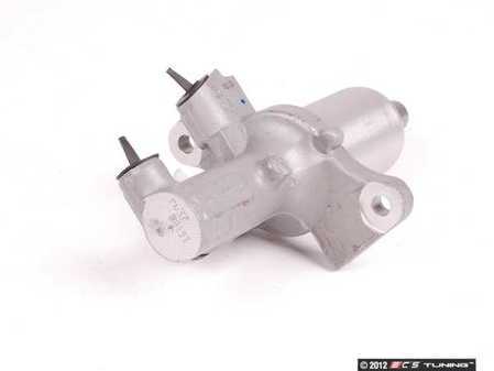 Genuine BMW - 34336772930 - Brake Master Cylinder (34-33-6-772-930)