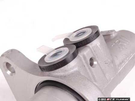 Genuine BMW - 34336772930 - Brake Master Cylinder (34-33-6-772-930)