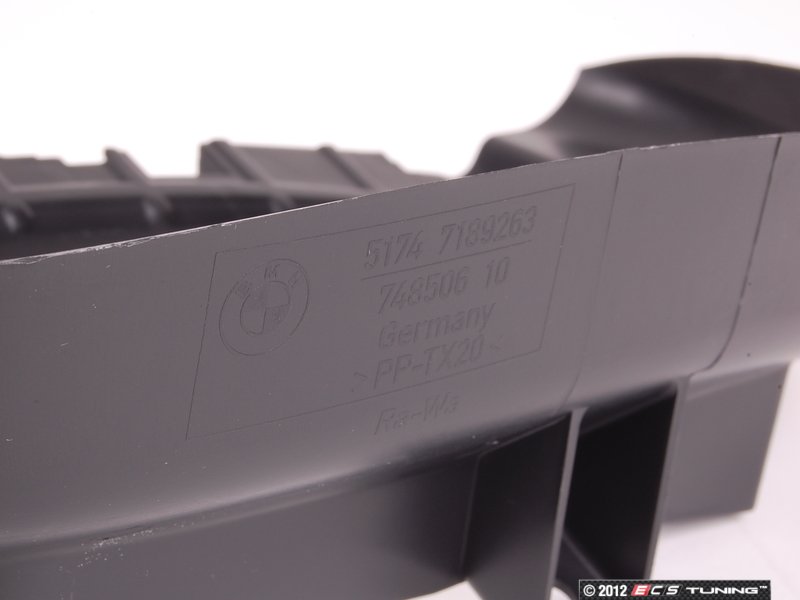 Genuine BMW - 51747189263 - Air Duct Top (51-74-7-189-263)