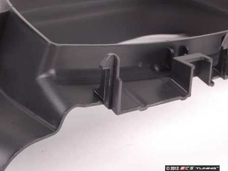 Genuine BMW - 51747189263 - Air Duct Top (51-74-7-189-263)