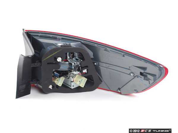 Genuine BMW - 63217295003 - E71 Outer Tail Light - Left (63-21-7-295-003)