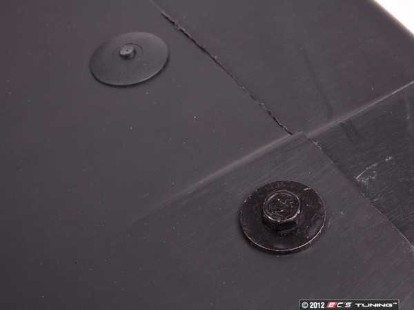 Genuine BMW - 51718045399 - Front Fender line - left (51-71-8-045-399)