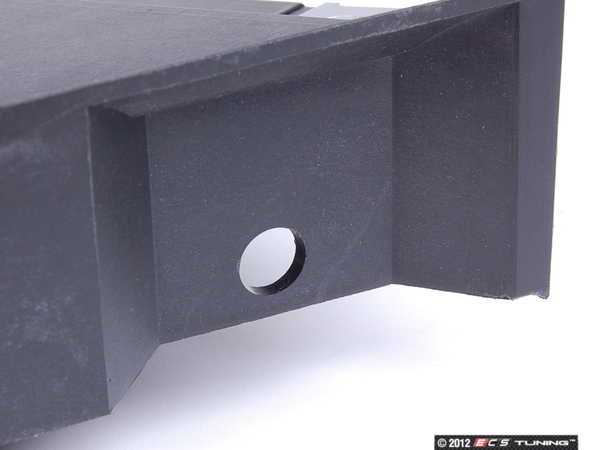 Genuine BMW - 51758040119 - E60 M5 Bottom Engine Cover - right (51-75-8 ...