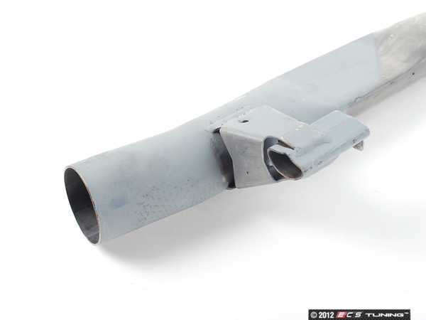 Genuine BMW - 18129068566 - E30 Center Muffler (18-12-9-068-566)