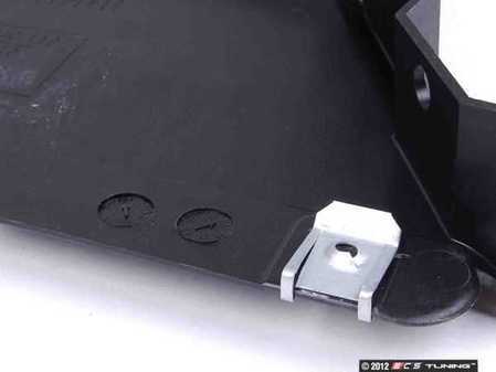 Genuine BMW - 51758040119 - E60 M5 Bottom Engine Cover - right (51-75-8 ...