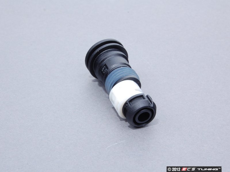Genuine BMW - 61138366636 - PLUG HOUSING (61-13-8-366-636)