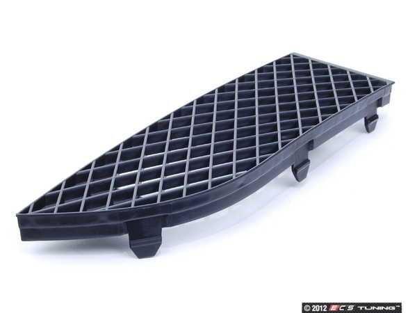 Genuine BMW - 51117135564 - Bumper Grille - Right (51-11-7-135-564)